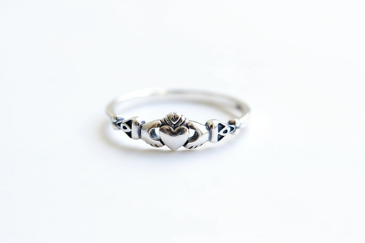 Claddagh Rings For Sale Sterling Silver Claddagh Ring, Traditional ...